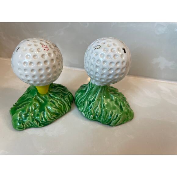 unknown | Kitchen | Vintage Enesco Golf Ball On Tee In Grass Salt ...